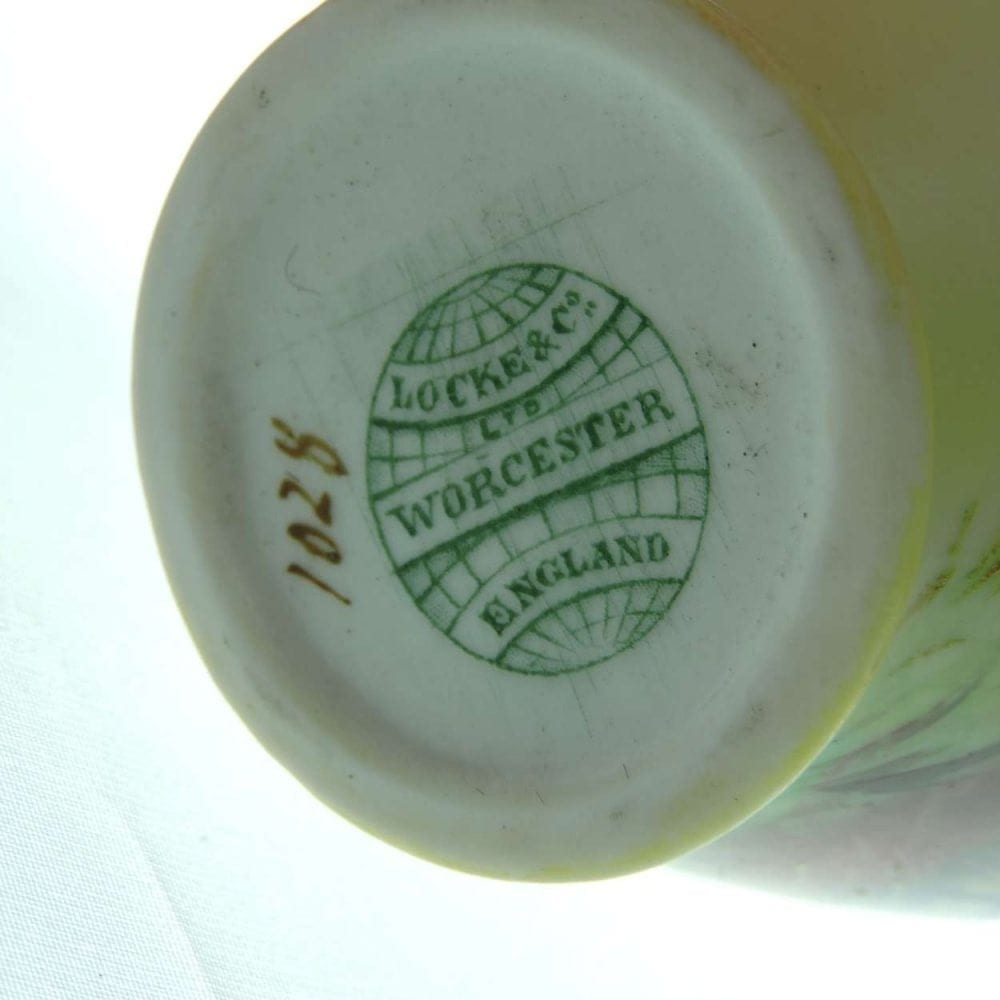 Locke & Co Worcester Sugar Castor - Artist Signed - Walter Stinton c ...