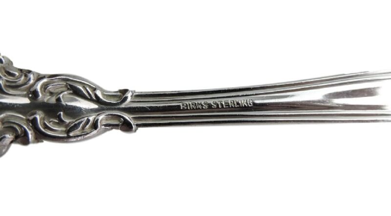 Birks Sterling Silver Flatware Set - Dinner Set for 12 - 'Chantilly ...