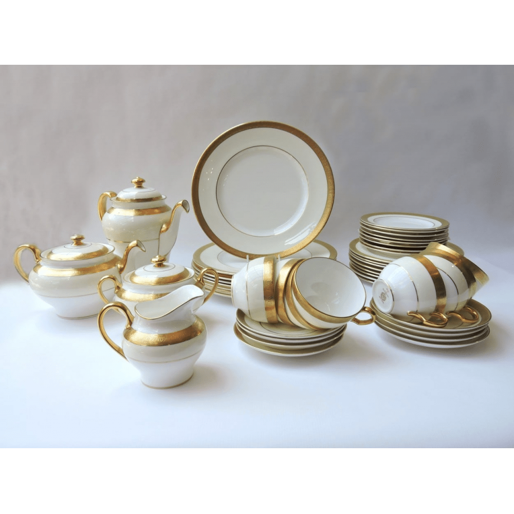 Set for 8 - Minton Dinner & Tea Set in "Buckingham" Pattern - Bernardis ...