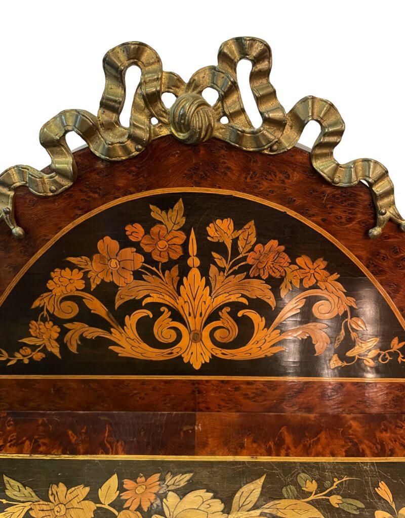French Marquetry Bonheur-du-jour - with Bronze Mounts - Late 19th century