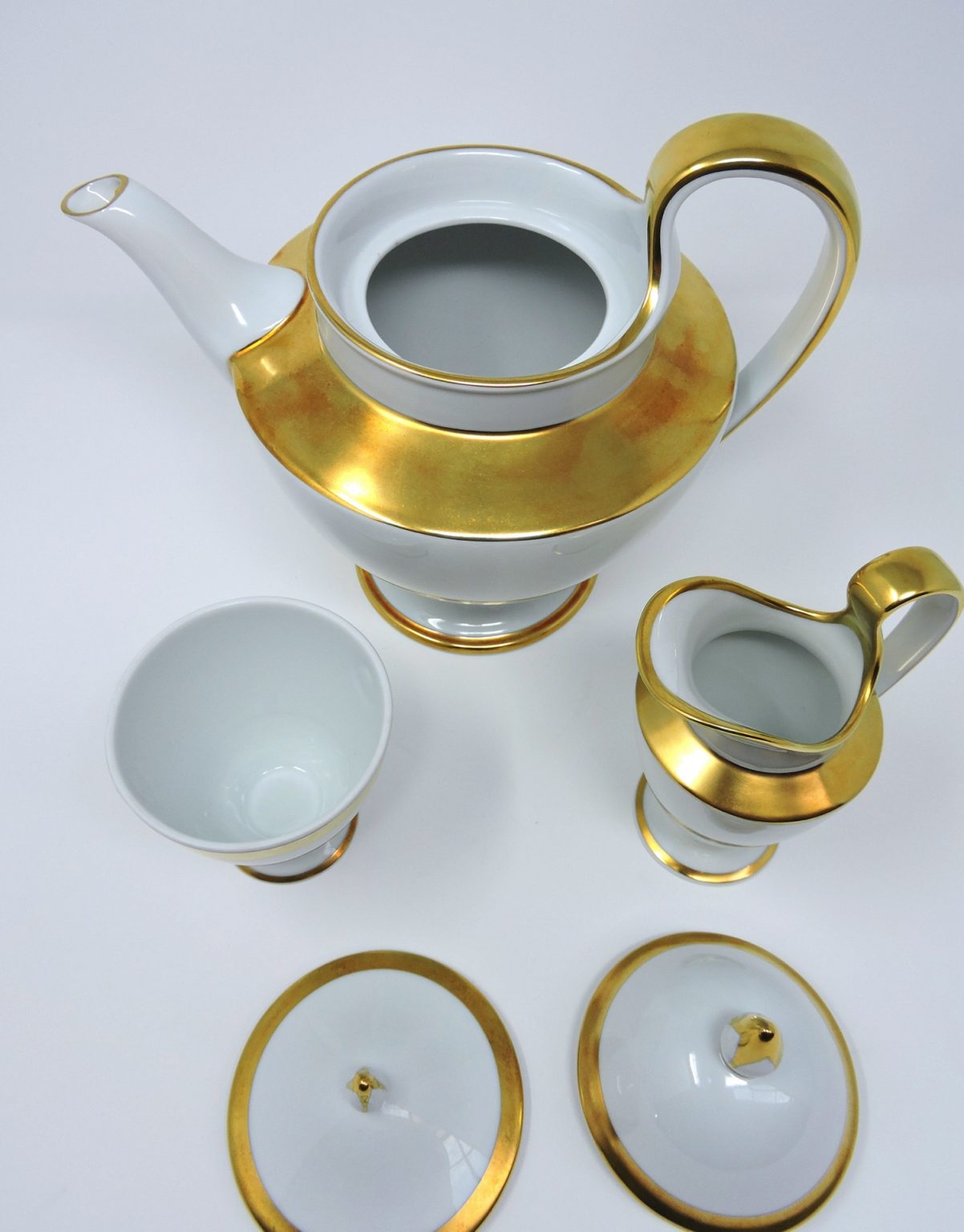 China Patterns Toronto - Bernardi's Antiques Toronto - British Bone China